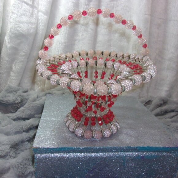 Art | H49 Vintage Tramp Art Beaded Safety Pin Basket Red Pink | Poshmark
